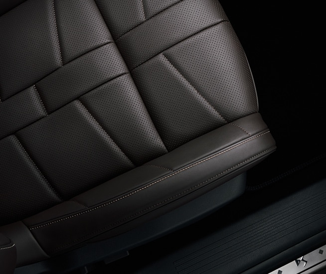 DS4 Hybrid | DS Automobiles AR