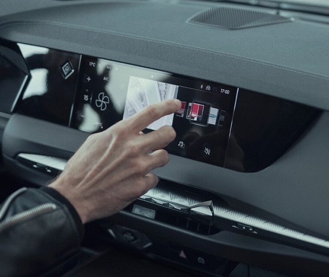 DS4 Hybrid | DS Automobiles AR